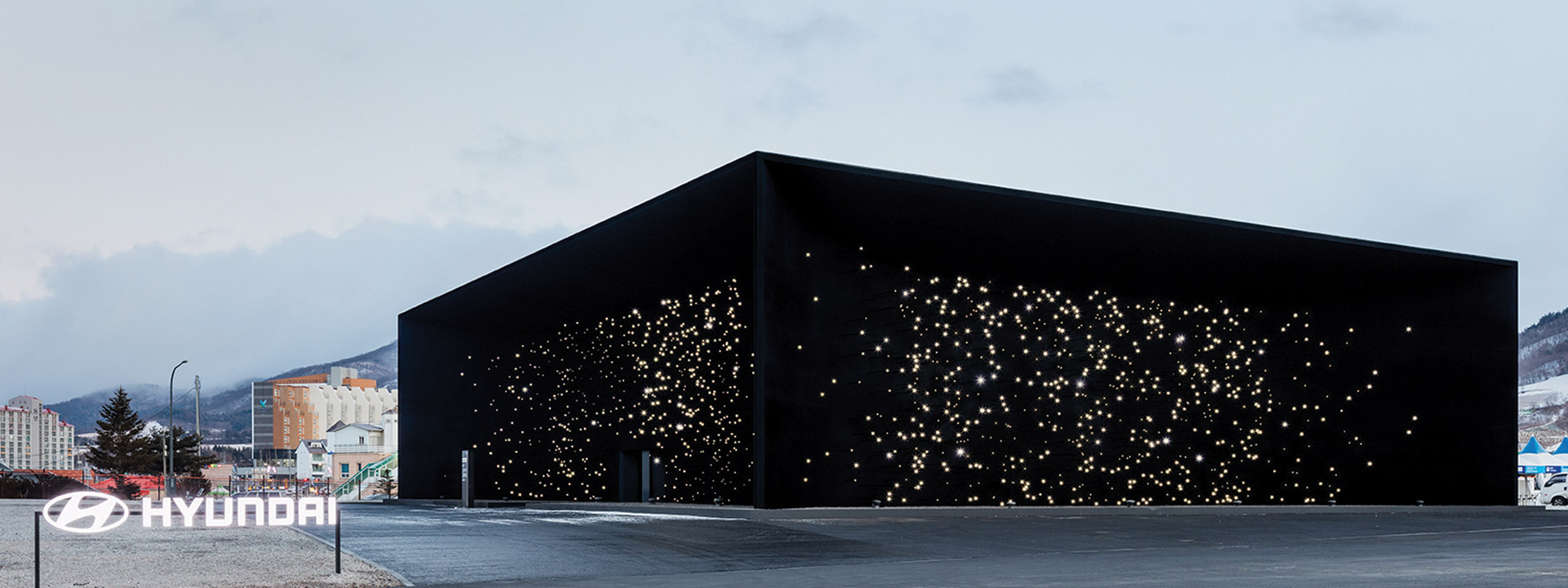 Vantablack y la búsqueda de un negro más negro – Probeta Mag